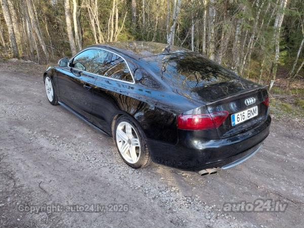 Melns Audi S5 2008 Tallina, ar dzinēja tilpumu 4.20 L un nobraukumu 319 tūkst. km par 10900 €, foto 3 vietnē AUTOMOTO.COM.LV