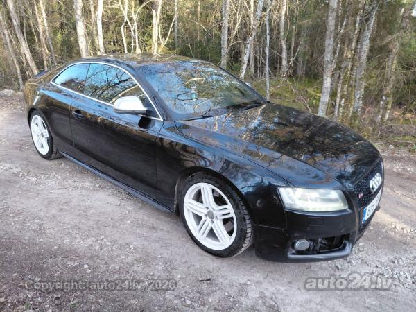 Melns Audi S5 2008 Tallina, ar dzinēja tilpumu 4.20 L un nobraukumu 319 tūkst. km par 10900 €, foto 4 vietnē AUTOMOTO.COM.LV