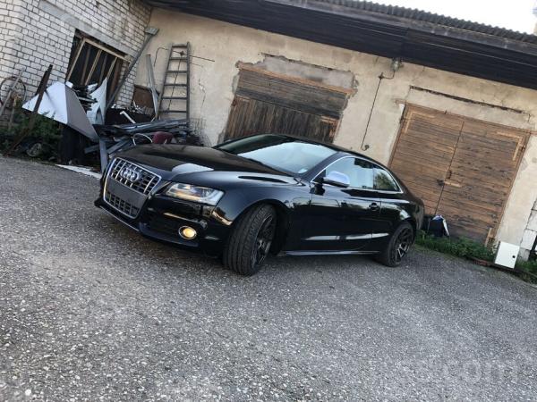 Melns Audi S5 2009 Valmiera, ar dzinēja tilpumu 4.20 L un nobraukumu 0 tūkst. km par 9000 €, foto 4 vietnē AUTOMOTO.COM.LV