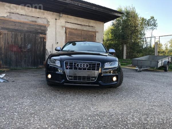 Melns Audi S5 2009 Valmiera, ar dzinēja tilpumu 4.20 L un nobraukumu 0 tūkst. km par 9000 €, foto 5 vietnē AUTOMOTO.COM.LV