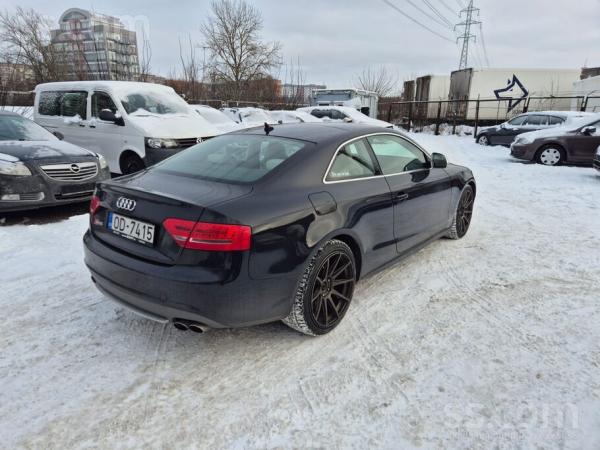 Black Audi S5 2009 in Riga, with an engine capacity of 4.20 L and mileage of 184 thousand km for 13990 €, photo 6 on AUTOMOTO.COM.LV