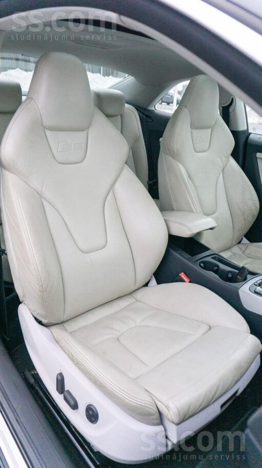 Melns Audi S5 2009 Rīga, ar dzinēja tilpumu 4.20 L un nobraukumu 184 tūkst. km par 8590 €, foto 26 vietnē AUTOMOTO.COM.LV
