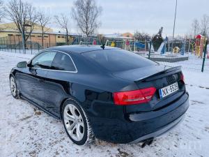 Black Audi S5 2010 in Riga, with an engine capacity of 4.20 L and mileage of 274 thousand km for 8900 €, photo 5 on AUTOMOTO.COM.LV