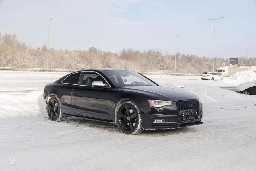 Melns Audi S5 2010 Kauņa, ar dzinēja tilpumu 4.16 L un nobraukumu 155 tūkst. km par 13400 €, foto 3 vietnē AUTOMOTO.COM.LV