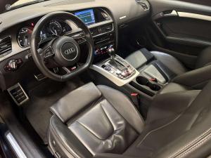 Melns Audi S5 2014 Viļņa, ar dzinēja tilpumu 3.00 L un nobraukumu 130 tūkst. km par 14490 €, foto 12 vietnē AUTOMOTO.COM.LV