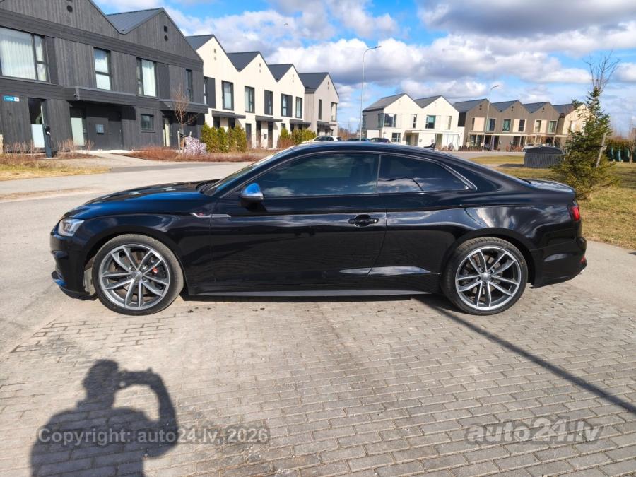 Black Audi S5 2018 in Tallinn, with an engine capacity of 3.00 L and mileage of 161 thousand km for 28900 €, photo 6 on AUTOMOTO.COM.LV