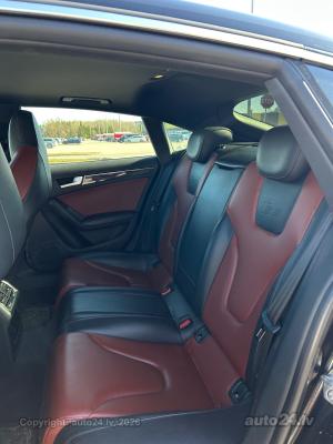 Melns Audi S5 2010 Tallina, ar dzinēja tilpumu 3.00 L un nobraukumu 201 tūkst. km par 15500 €, foto 7 vietnē AUTOMOTO.COM.LV