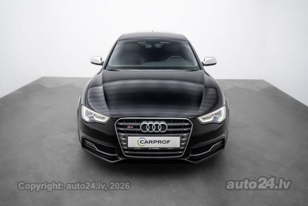 Black Audi S5 2012 in Tallinn, with an engine capacity of 3.00 L and mileage of 205 thousand km for 14999 €, photo 2 on AUTOMOTO.COM.LV