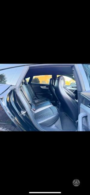 Black Audi S5 2017 in Siauliai, with an engine capacity of 3.00 L and mileage of 170 thousand km for 13900 €, photo 8 on AUTOMOTO.COM.LV