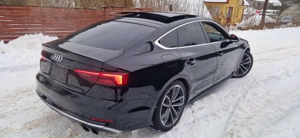 Black Audi S5 2018 in Vilnius, with an engine capacity of 3.00 L and mileage of 130 thousand km for 19600 €, photo 5 on AUTOMOTO.COM.LV