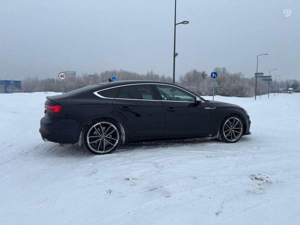 Melns Audi S5 2019 Kauņa, ar dzinēja tilpumu 3.00 L un nobraukumu 126 tūkst. km par 23750 €, foto 8 vietnē AUTOMOTO.COM.LV