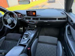 Black Audi S5 2019 in Siauliai, with an engine capacity of 3.00 L and mileage of 181 thousand km for 25999 €, photo 12 on AUTOMOTO.COM.LV