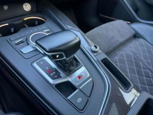 Black Audi S5 2019 in Siauliai, with an engine capacity of 3.00 L and mileage of 181 thousand km for 25999 €, photo 24 on AUTOMOTO.COM.LV