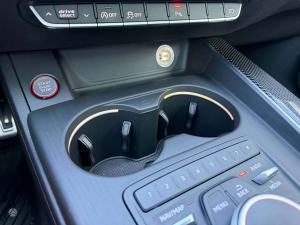 Black Audi S5 2019 in Siauliai, with an engine capacity of 3.00 L and mileage of 181 thousand km for 25999 €, photo 25 on AUTOMOTO.COM.LV