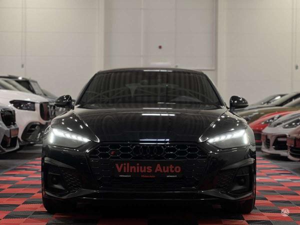 Black Audi S5 2022 in Vilnius, with an engine capacity of 3.00 L and mileage of 61 thousand km for 39400 €, photo 2 on AUTOMOTO.COM.LV