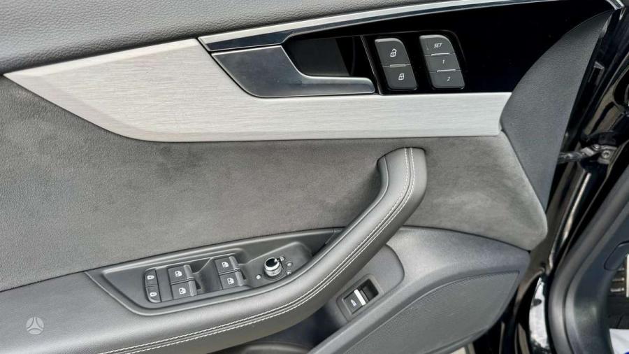 Melns Audi S5 2022 Viļņa, ar dzinēja tilpumu 3.00 L un nobraukumu 61 tūkst. km par 35890 €, foto 12 vietnē AUTOMOTO.COM.LV