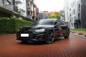 Melns Audi S5 2023 Viļņa, ar dzinēja tilpumu 3.00 L un nobraukumu 29 tūkst. km par 37950 €, foto  vietnē AUTOMOTO.COM.LV