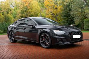 Black Audi S5 2023 in Vilnius, with an engine capacity of 3.00 L and mileage of 29 thousand km for 37950 €, photo 3 on AUTOMOTO.COM.LV