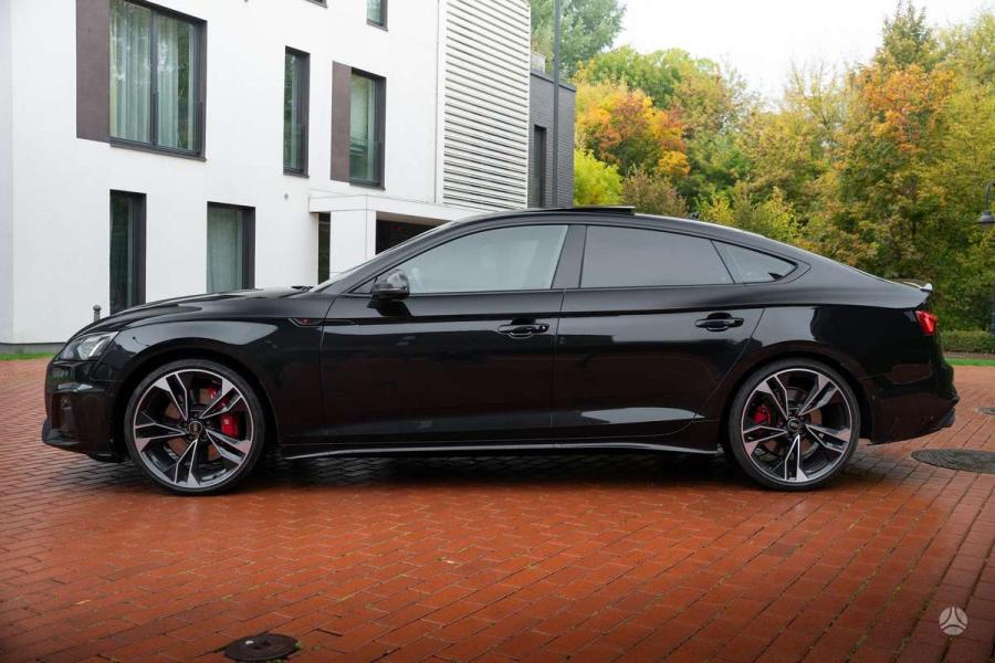 Black Audi S5 2023 in Vilnius, with an engine capacity of 3.00 L and mileage of 29 thousand km for 37950 €, photo 8 on AUTOMOTO.COM.LV