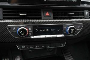 Black Audi S5 2023 in Vilnius, with an engine capacity of 3.00 L and mileage of 29 thousand km for 37950 €, photo 31 on AUTOMOTO.COM.LV