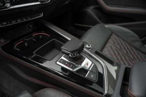Black Audi S5 2023 in Vilnius, with an engine capacity of 3.00 L and mileage of 29 thousand km for 37950 €, photo 32 on AUTOMOTO.COM.LV