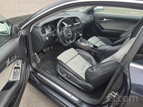 Blue Audi S5 2012 in Riga, with an engine capacity of 3.00 L and mileage of 331 thousand km for 9900 €, photo 5 on AUTOMOTO.COM.LV