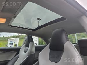 Blue Audi S5 2012 in Riga, with an engine capacity of 3.00 L and mileage of 331 thousand km for 9900 €, photo 11 on AUTOMOTO.COM.LV