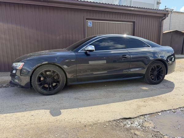 Zils Audi S5 2013 Šauļi, ar dzinēja tilpumu 3.00 L un nobraukumu 178 tūkst. km par 7000 €, foto 6 vietnē AUTOMOTO.COM.LV