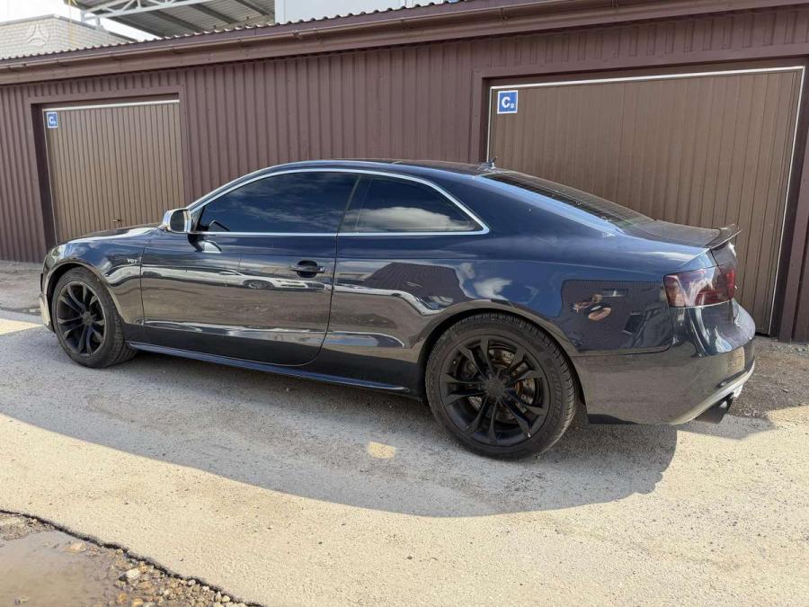 Zils Audi S5 2013 Šauļi, ar dzinēja tilpumu 3.00 L un nobraukumu 178 tūkst. km par 7000 €, foto 8 vietnē AUTOMOTO.COM.LV