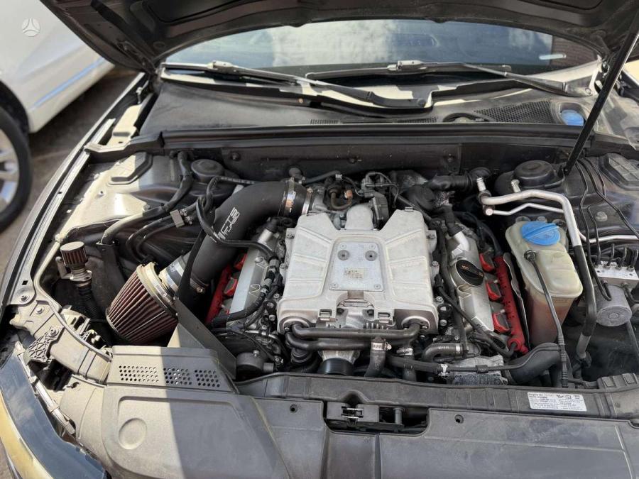 Zils Audi S5 2013 Šauļi, ar dzinēja tilpumu 3.00 L un nobraukumu 178 tūkst. km par 7000 €, foto 13 vietnē AUTOMOTO.COM.LV