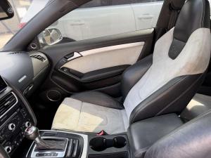 Zils Audi S5 2013 Šauļi, ar dzinēja tilpumu 3.00 L un nobraukumu 178 tūkst. km par 7000 €, foto 17 vietnē AUTOMOTO.COM.LV