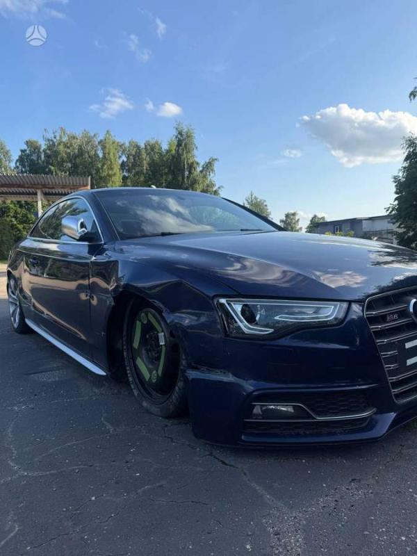 Blue Audi S5 2013 in Riga, with an engine capacity of 3.00 L and mileage of 190 thousand km for 6000 €, photo 1 on AUTOMOTO.COM.LV