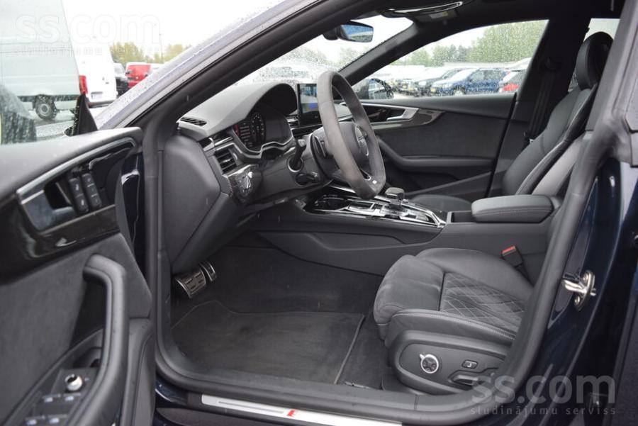 Blue Audi S5 2022 in Riga, with an engine capacity of 3.00 L and mileage of 79 thousand km for 44900 €, photo 4 on AUTOMOTO.COM.LV