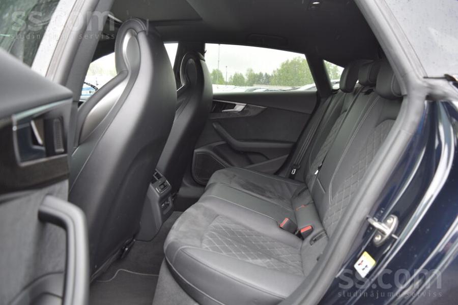 Blue Audi S5 2022 in Riga, with an engine capacity of 3.00 L and mileage of 79 thousand km for 44900 €, photo 14 on AUTOMOTO.COM.LV