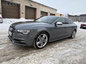 Zils Audi S5 2013 Madona, ar dzinēja tilpumu 3.00 L un nobraukumu 235 tūkst. km par 15750 €, foto 2 vietnē AUTOMOTO.COM.LV