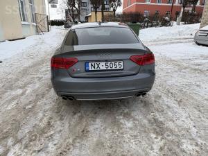Zils Audi S5 2013 Madona, ar dzinēja tilpumu 3.00 L un nobraukumu 235 tūkst. km par 15750 €, foto 6 vietnē AUTOMOTO.COM.LV