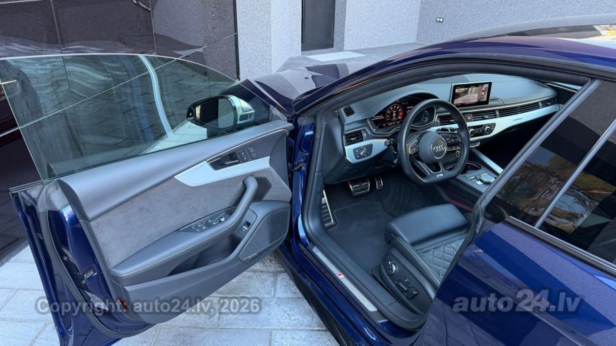 Blue Audi S5 2018 in Tallinn, with an engine capacity of 3.00 L and mileage of 52 thousand km for 42500 €, photo 14 on AUTOMOTO.COM.LV