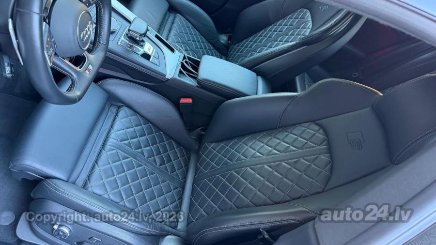 Blue Audi S5 2018 in Tallinn, with an engine capacity of 3.00 L and mileage of 52 thousand km for 42500 €, photo 16 on AUTOMOTO.COM.LV