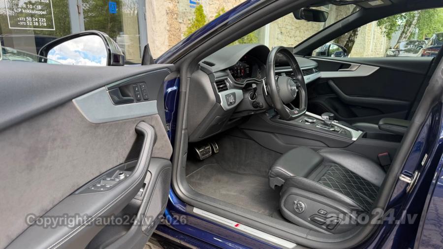 Blue Audi S5 2018 in Tallinn, with an engine capacity of 3.00 L and mileage of 55 thousand km for 40500 €, photo 4 on AUTOMOTO.COM.LV