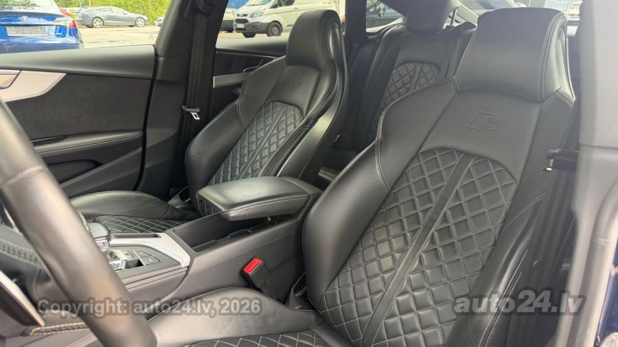Blue Audi S5 2018 in Tallinn, with an engine capacity of 3.00 L and mileage of 55 thousand km for 40500 €, photo 8 on AUTOMOTO.COM.LV