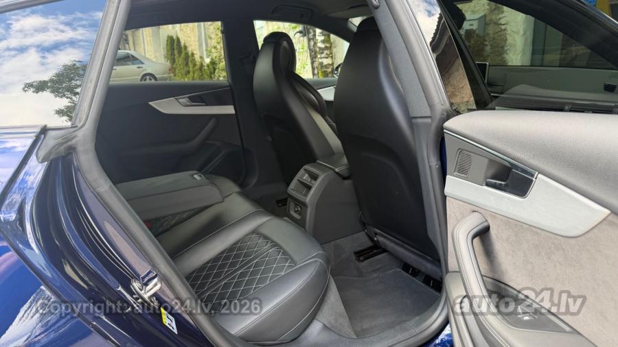 Blue Audi S5 2018 in Tallinn, with an engine capacity of 3.00 L and mileage of 55 thousand km for 40500 €, photo 9 on AUTOMOTO.COM.LV