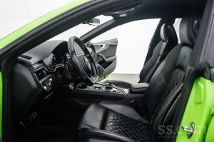 Green Audi S5 2018 in Tallinn, with an engine capacity of 3.00 L and mileage of 180 thousand km for 25999 €, photo 8 on AUTOMOTO.COM.LV