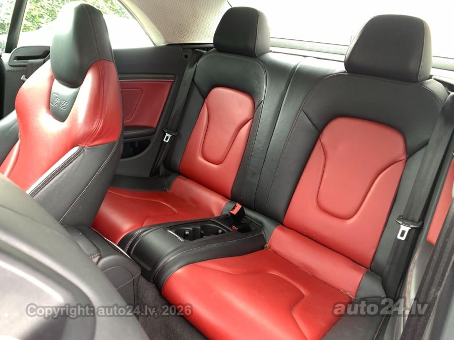 Серый Ауди С5 2009 в Вильянди, объемом двигателя 3.00 л и пробегом 181 тыс. км за 13999 €, фото 24 на AUTOMOTO.COM.LV