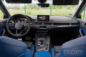 Pelēks Audi S5 2019 Rīga, ar dzinēja tilpumu 3.00 L un nobraukumu 39 tūkst. km par 34990 €, foto 13 vietnē AUTOMOTO.COM.LV