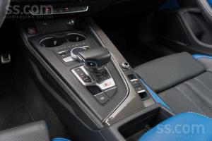 Pelēks Audi S5 2019 Rīga, ar dzinēja tilpumu 3.00 L un nobraukumu 39 tūkst. km par 34990 €, foto 30 vietnē AUTOMOTO.COM.LV
