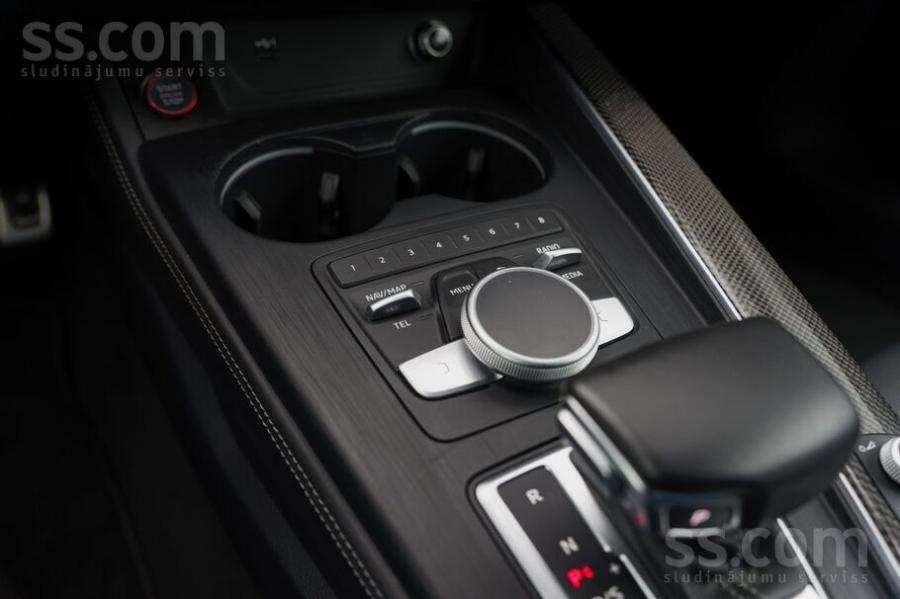 Pelēks Audi S5 2019 Rīga, ar dzinēja tilpumu 3.00 L un nobraukumu 39 tūkst. km par 34990 €, foto 32 vietnē AUTOMOTO.COM.LV