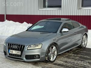 Grey Audi S5 2008 in Riga, with an engine capacity of 4.20 L and mileage of 250 thousand km for 6990 €, photo 2 on AUTOMOTO.COM.LV