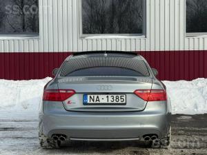 Grey Audi S5 2008 in Riga, with an engine capacity of 4.20 L and mileage of 250 thousand km for 6990 €, photo 6 on AUTOMOTO.COM.LV