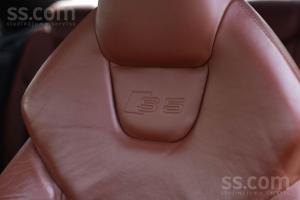 Серый Ауди С5 2008 в Рига, объемом двигателя 4.20 л и пробегом 250 тыс. км за 11990 €, фото 13 на AUTOMOTO.COM.LV