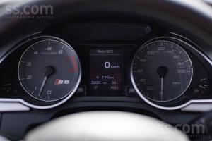 Серый Ауди С5 2008 в Рига, объемом двигателя 4.20 л и пробегом 250 тыс. км за 11990 €, фото 23 на AUTOMOTO.COM.LV